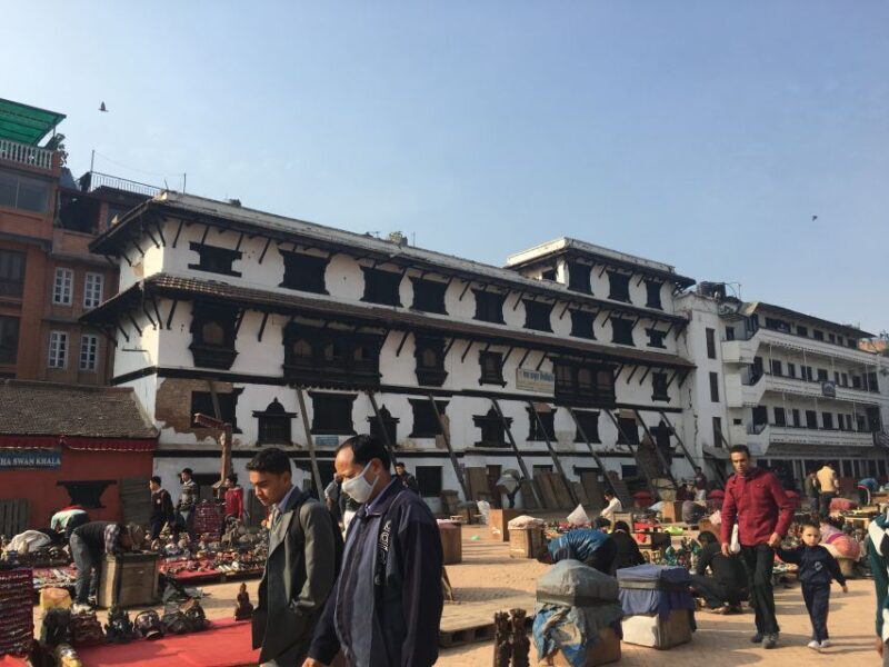 "Explore Kathmandu Rich Heritage: City Highlights Bus Tour" - Who Should Consider This Tour?