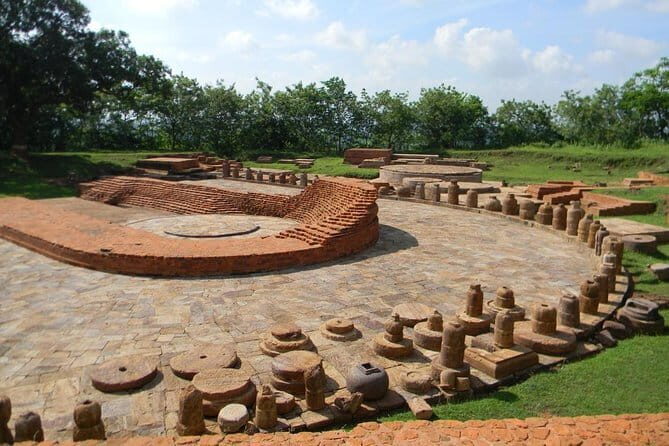 Explore Lalitagiri And Ratnagiri From Bhubaneswar With Lunch - Key Points