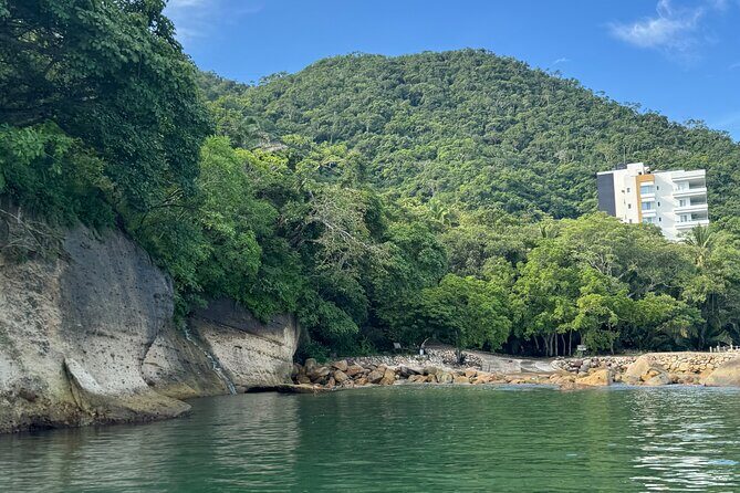 Explore Los Arcos and Playa - Key Points