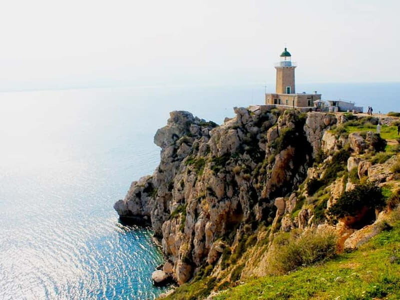 Explore Loutraki & Lake Vouliagmeni: Nature and Relaxation - FAQs