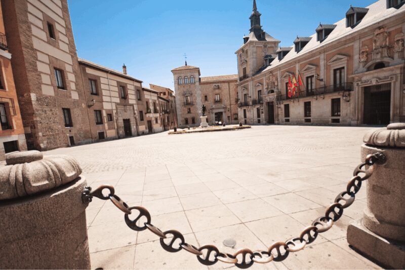 Explore Madrid's Habsburg Quarter: Interactive GPS Tour - Social and Local Experiences