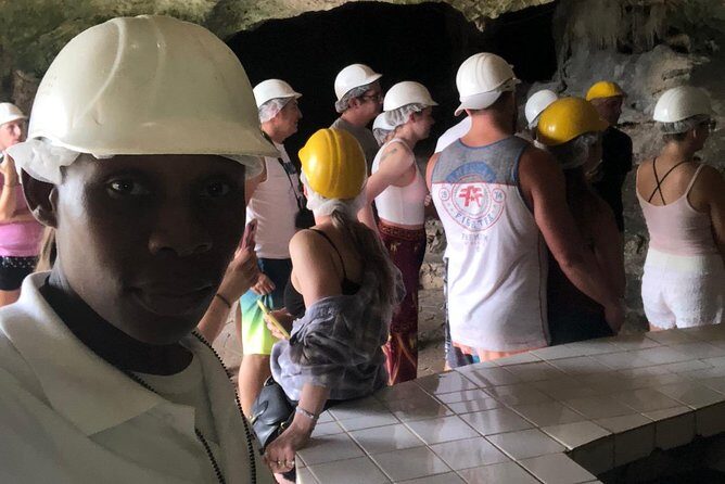 Explore Montego Bay Jamaica Private Tour to Green Gratto Cave - Why travelers rave about this tour