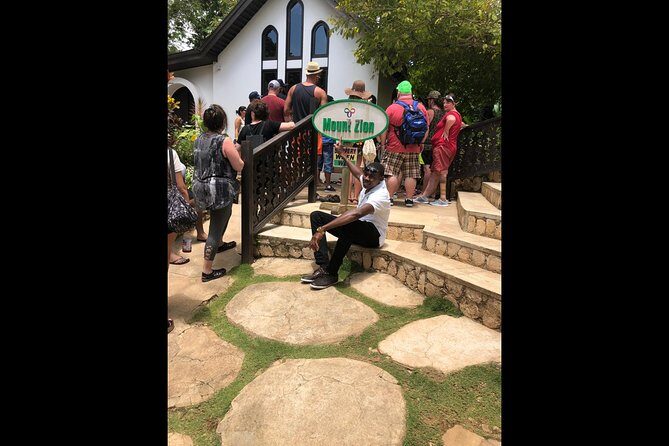 Explore Montego Bay to Bob Marley Mausoleum Nine Miles& Blue Hole - Exploring the Montego Bay to Bob Marley Nine Miles & Blue Hole Tour