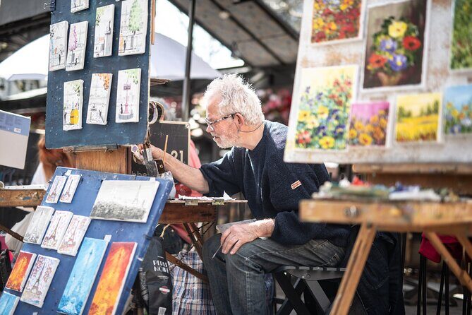 Explore Montmartre like a local - Private walking tour - The Experience and What to Expect