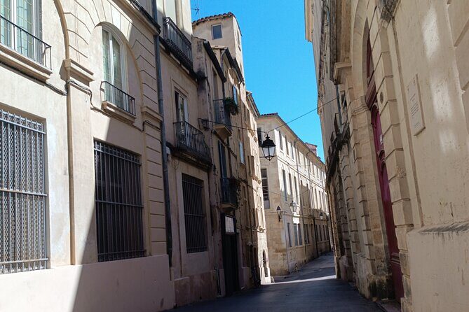 Explore Montpellier by bike-taxi on a 3-hour private trip - FAQs