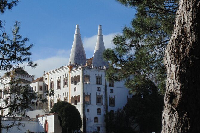 Explore Mystical Regaleira and taste Sintra´s delicacies - The Review that Speaks for Itself