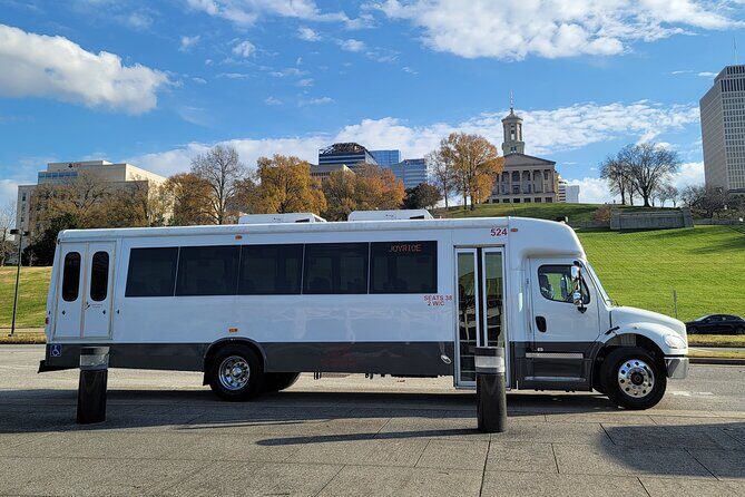 Explore Nashville by Bus with Ryman & Country Music Hall of Fame Upgrade Option - Who Will Enjoy This Tour?