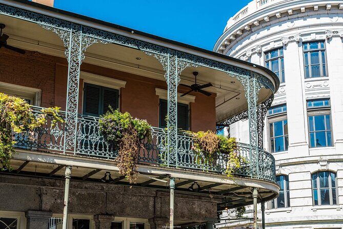 Explore New Orleans' Garden District: Private 2-hour Walking Tour - A Detailed Look at the Garden District Private Tour