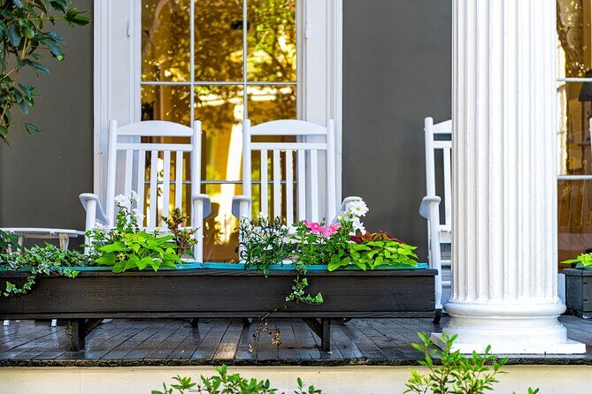 Explore New Orleans' Garden District: Private 2-hour Walking Tour - Price, Duration, and Value