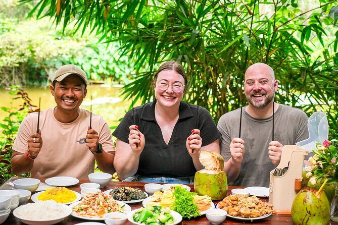 Explore Northern Vietnam Hanoi, Ninh Binh and Halong Bay - Who Should Consider This Tour?