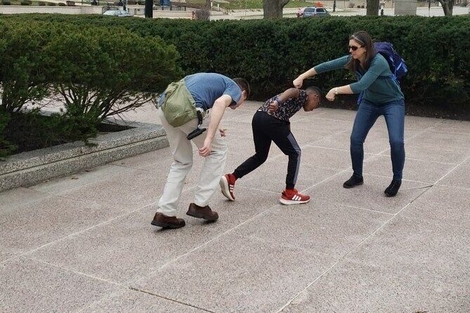 Explore Oakville with a Fun Scavenger Hunt by Zombie Scavengers - Meeting Point and Logistics