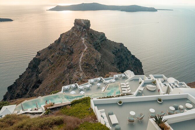 Explore Oia(IA) - Private Guided Tour - Who Would Love This Tour?