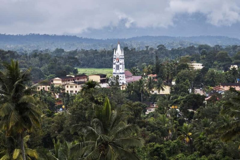 Explore Old Madikeri (Coorg): Guided Walking Tour by Foot - A Thorough Look at the Madikeri Walking Tour