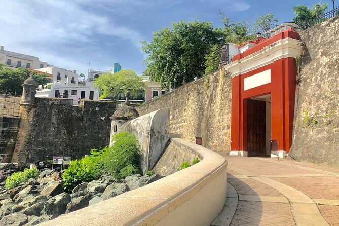 Explore Old San Juan Walking Tour - The Experience of a Guided Tour