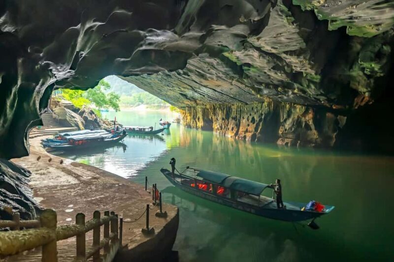 Explore Paradise Cave & Phong Nha Cave 1 day - An In-Depth Look at the Itinerary and Key Attractions
