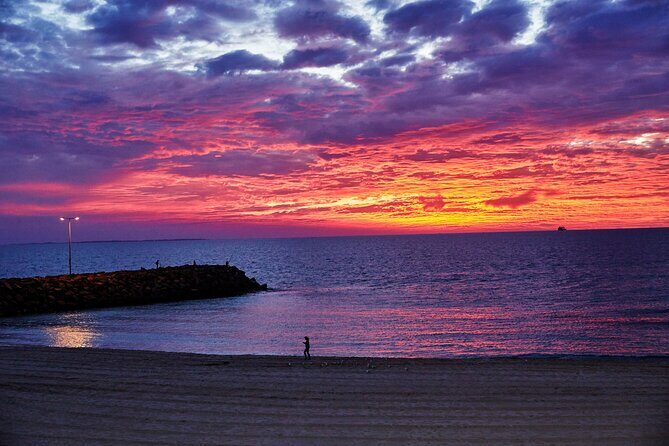 Explore Perth Beaches at Sunset by Minibus - The Sum Up