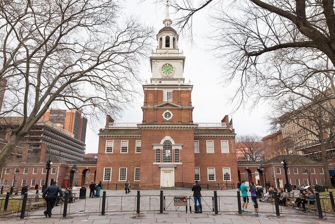 Explore Philly's Highlights on a Private 4h Walking Tour - Why Choose a Private Walking Tour in Philadelphia?