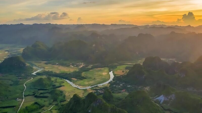 Explore Phong Nha - Ke Bang National Park 2D1N - Exploring the Phong Nha - Ke Bang National Park 2D1N Tour: A Practical Guide