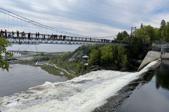 Explore Quebec City and the Falls with a local Chauffeur Guide - Key Points