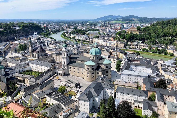 Explore Salzburg in 60 minutes with a Local - A Deep Dive into the Salzburg 60-Minute Tour