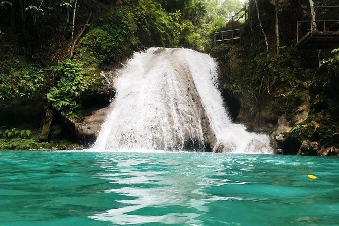 "Explore Scenic Tropical Waterfalls at Blue Hole" - Key Points