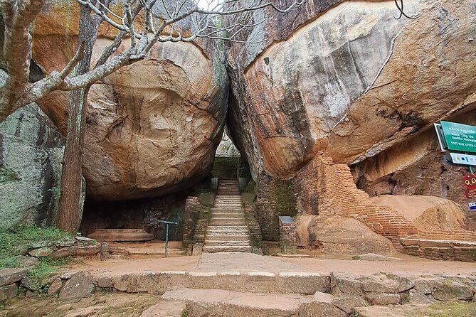 Explore Sigiriya Rock Fortress with a Guide - The Real Value of This Tour