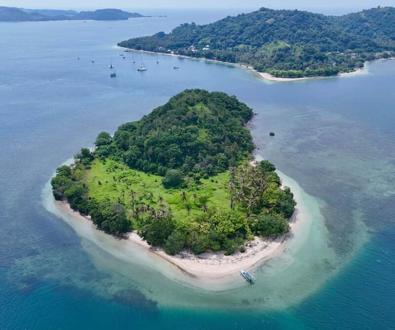 Explore Southwest Gili : Gili Asahan, Goleng, Layar & Gede - Explore Southwest Gili: Gili Asahan, Goleng, Layar & Gede — A Detailed Review