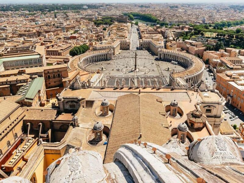 Explore St. Peter's Basilica: Pietà, Dome, & Papal Crypt - Inside the Basilica: The Artwork and Architectural Marvels