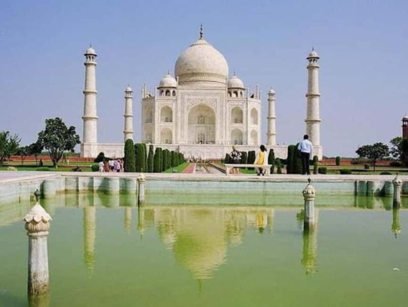 Explore Taj Mahal Tour By India Fastest Train - Key Points