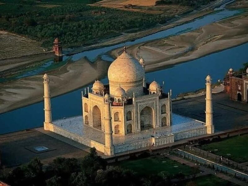 Explore Taj Mahal Tour By India Fastest Train - A Taste of Mughlai Cuisine and Local Heritage
