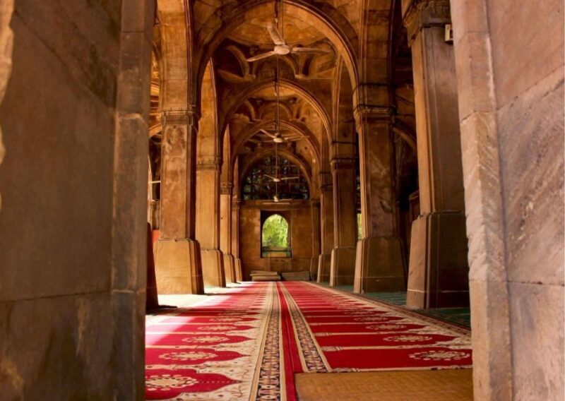 Explore the Best of Ahmedabad by Car (Guided Full Day Tour) - Transportation, Timing, and Group Dynamics