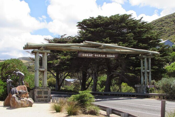 Explore the Great Ocean Road a Coastal Adventure - The Practicalities: Transportation, Timing & Value