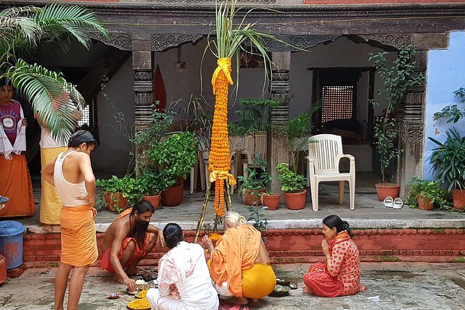 Explore the Highlights of Varanasi - The Cremation Grounds at Manikarnika Ghat