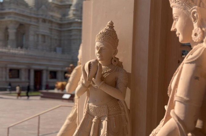 Explore the Hindu Temple a Spiritual Gem Near New York - The Sum Up