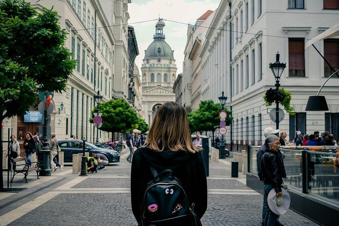 Explore the Instaworthy Spots of Budapest with a Local - Why the Golden Hour Matters