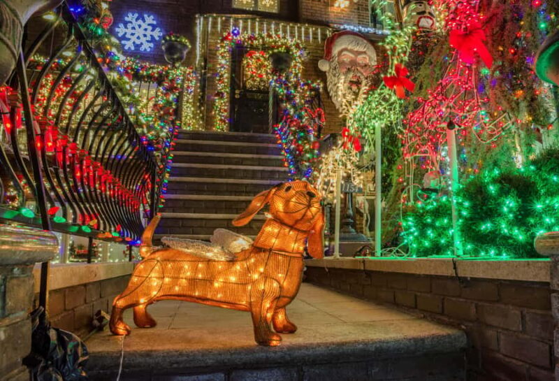 Explore the Magic of Christmas Lights in NYC's Dyker Heights - An In-Depth Look at the Tour Experience