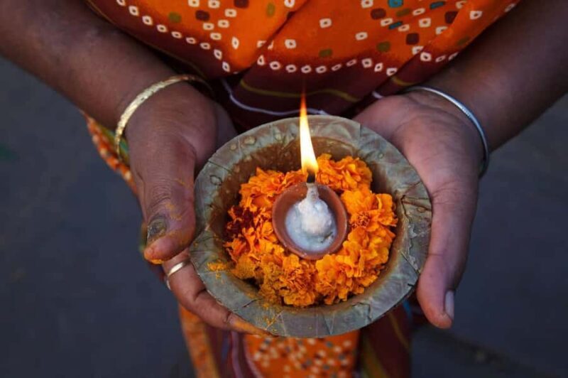 Explore the Old Varanasi City: Guided Walking Tour on foot - Who Should Consider This Tour?