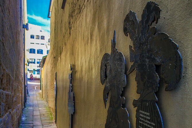 Explore The Rocks Sydney In A Series Of Fun Cryptic Clues - Practical Considerations and Feedback from Travelers