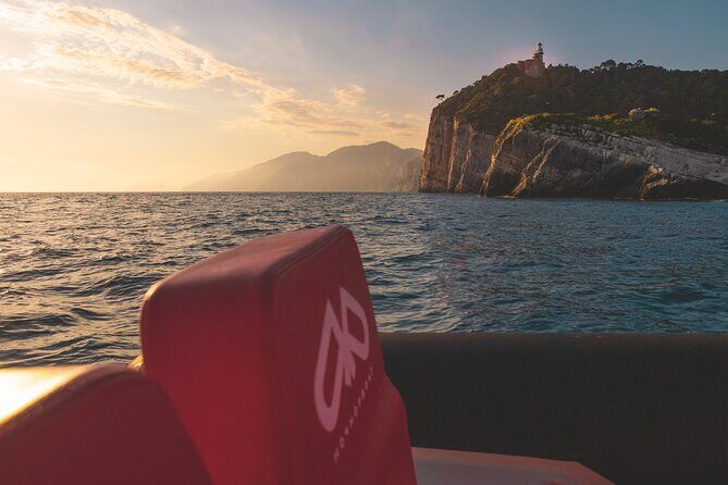 Explore the secrets of the Gulf of Poets and Cinque Terre by sea - FAQs