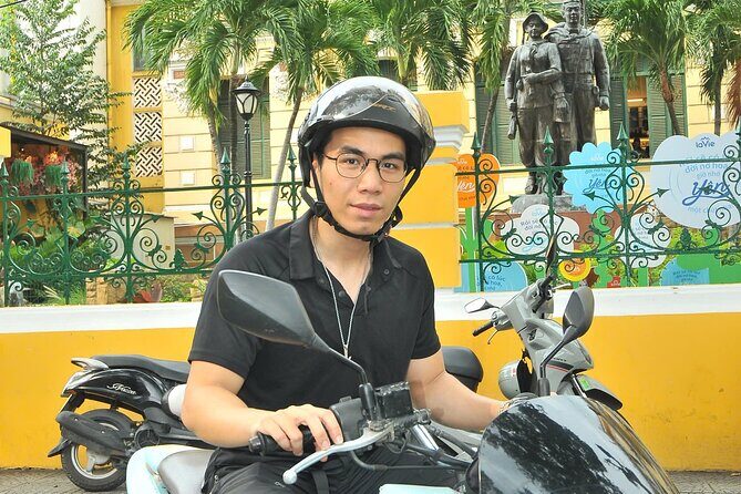 Explore the Temple with 3 Guinness Records - A Closer Look at the Tour Experience