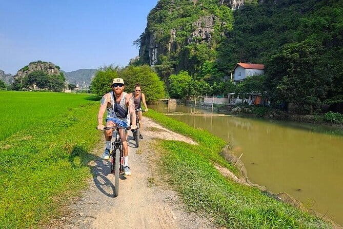 Explore Trang An, Bich Dong & Mua Caves with Private Day Trip - Key Points