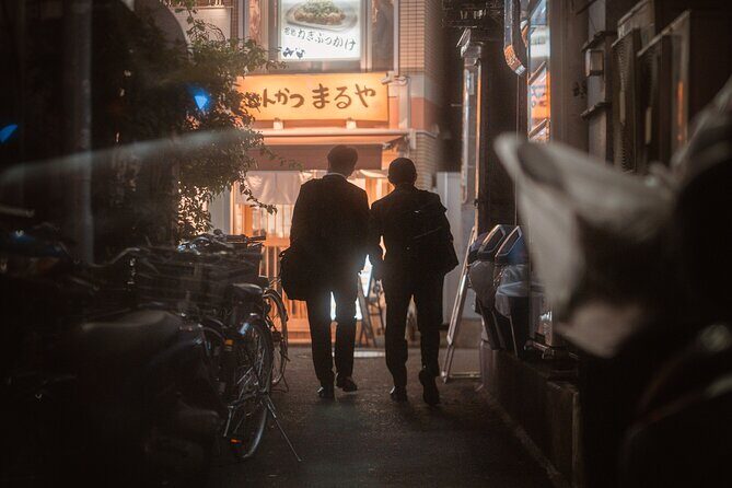 Explore Unique Tokyo Streets / Learn with a Pro Photographer - Key Points