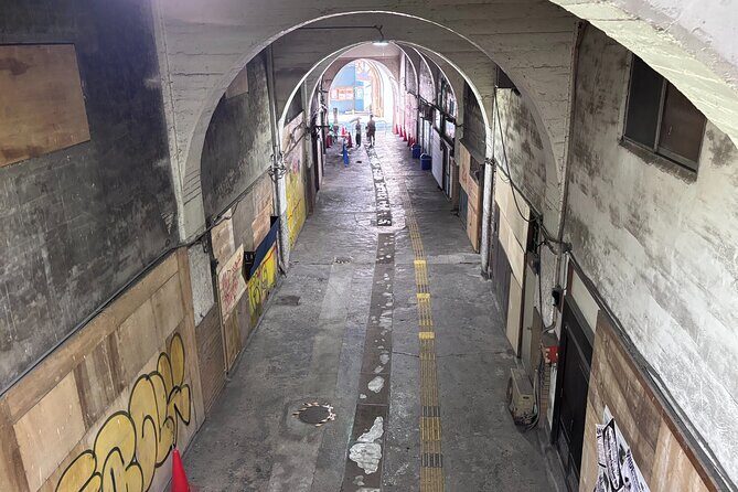 Explore Urban Hidden Yokohama Tsurumi Line with Expert Guide - Who Should Consider This Tour?