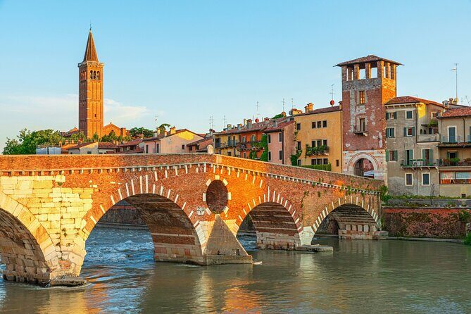 Explore Verona in 60 minutes with a Local - An Itinerary That Packs a Punch