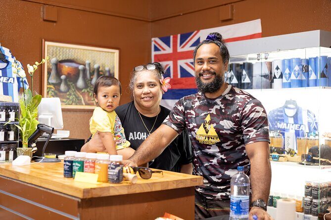 Explore Waimea Town on a Walking Food Tour - Key Points