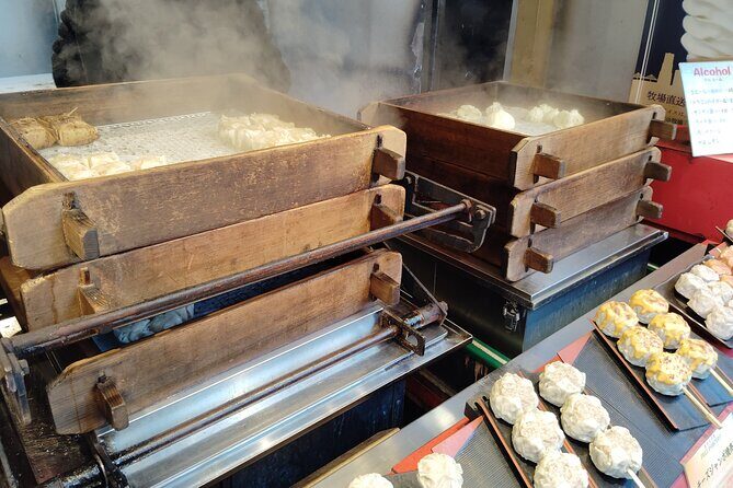 Explore Yokohama Chinatown with History and Culture - Exploring Yokohama Chinatown (1 hour 30 minutes)