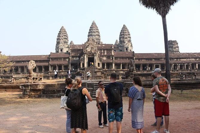 Exploring Angkor Wat Surise Angkor Thom Bayon TaPromh Small Group - Key Points