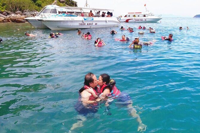 Exploring Cham Island Tour with Speed Boat in Hoi An - Transportation, Group Size, and Price