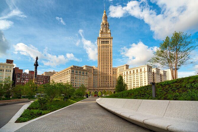 Exploring Cleveland with the Family - Walking Tour - The Sum Up