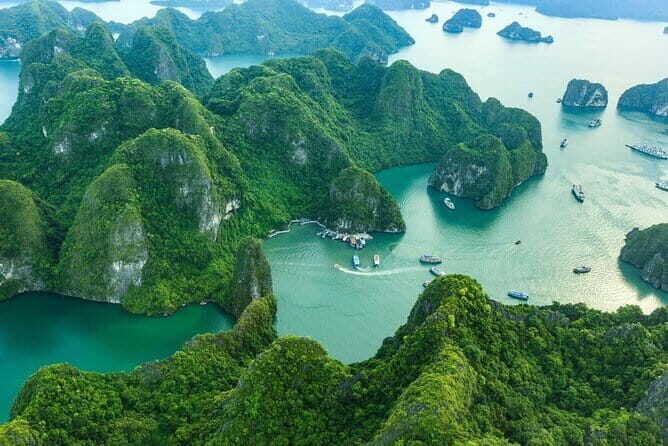 Exploring Halong Bay Full-day on 5-Star Luxury Cruise - An Honest Look at the Full-Day Halong Bay Experience